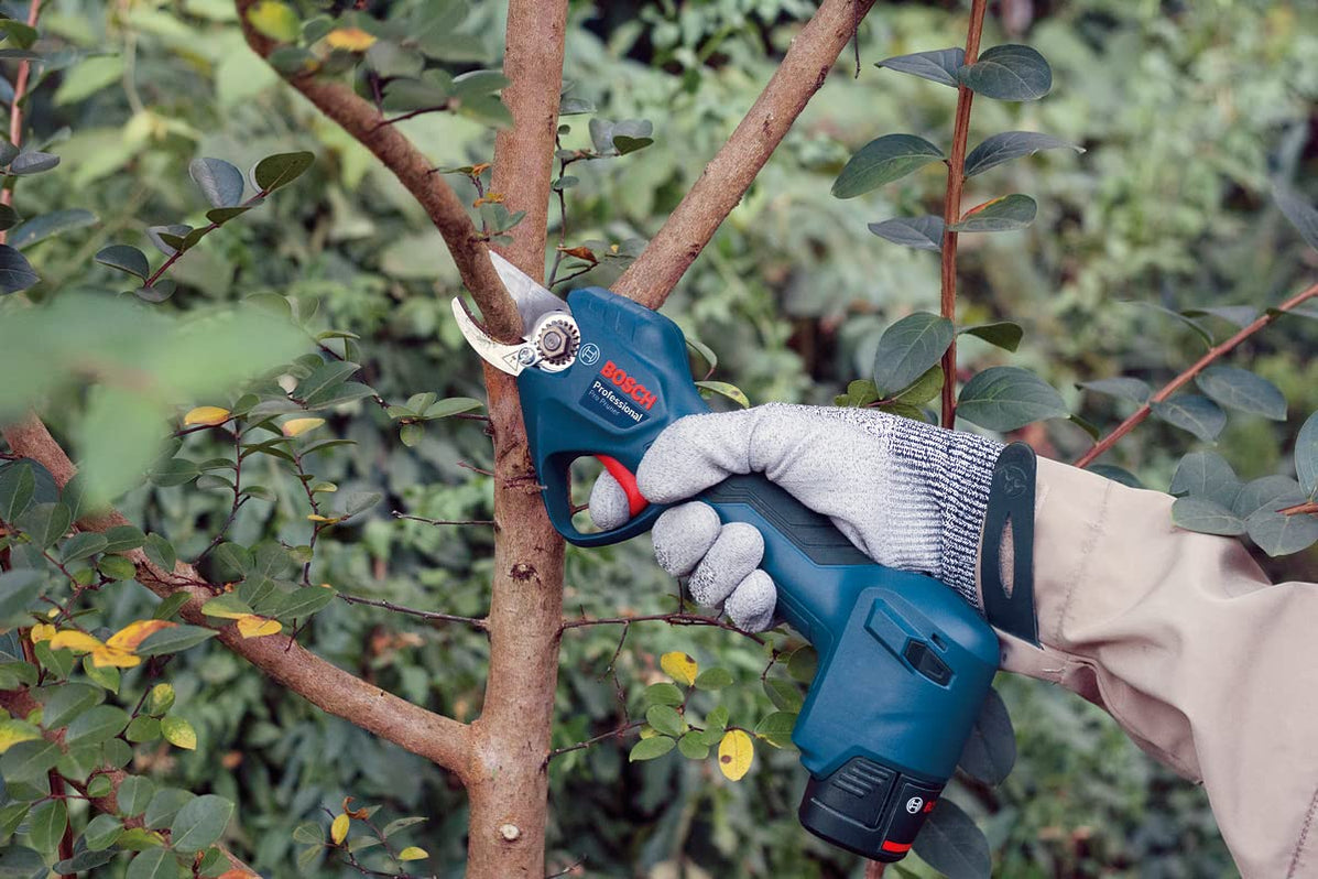Bosch Pro Pruner Cordless Secateur Shear Scissor for Plant Trimming, S ...